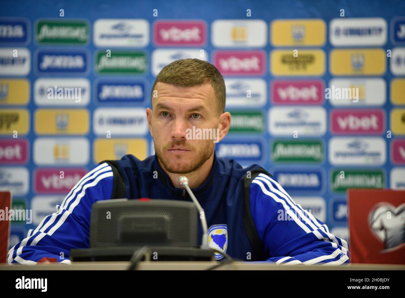 Non Exclusive: LVIV, UKRAINE - OCTOBER 11, 2021 - Captain of the Bosnia ...