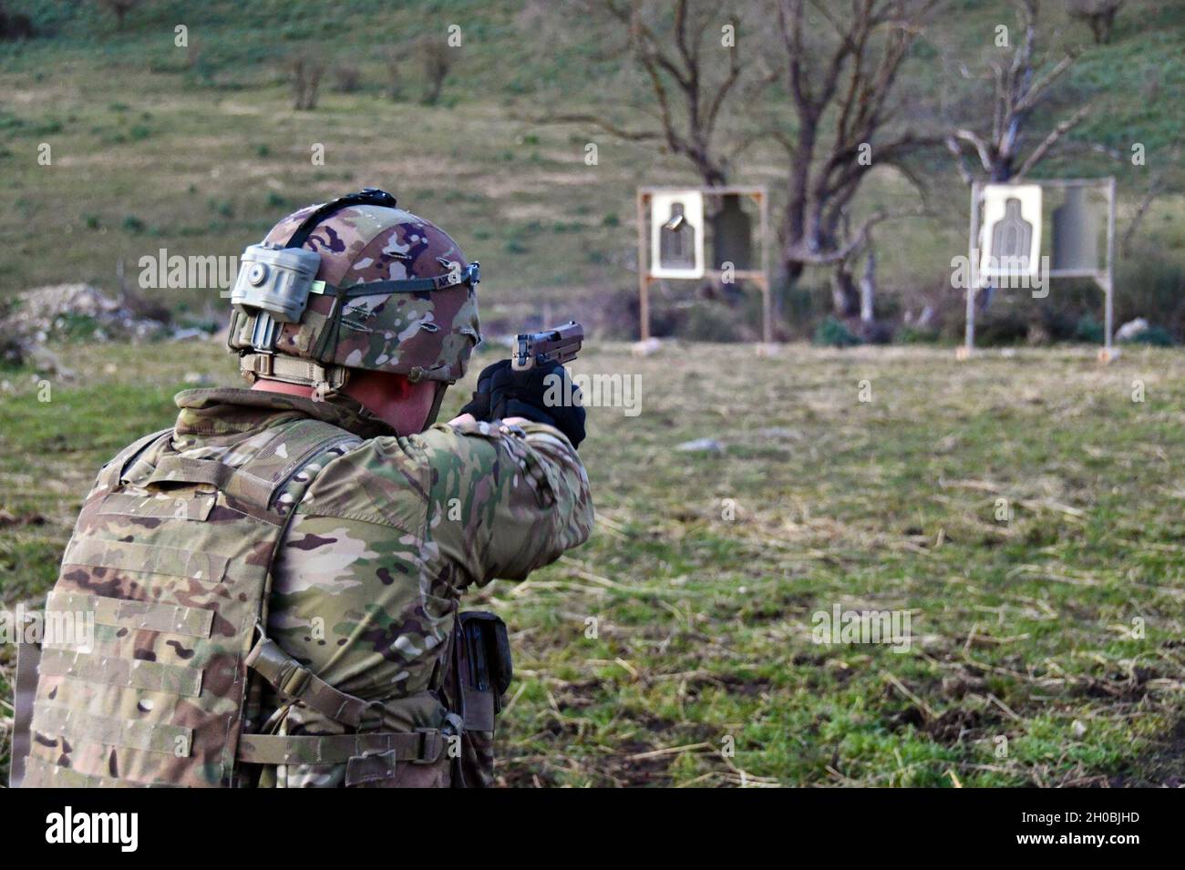 U.S. Army paratroopers assigned to Dog Company, 1st Battalion, 503rd ...