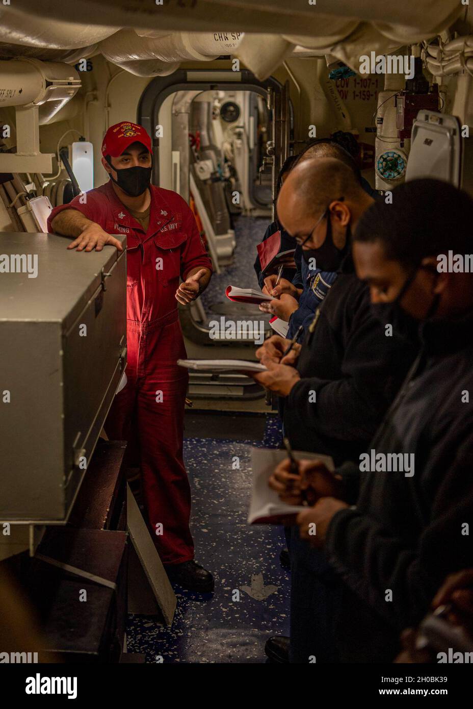 PACIFIC OCEAN (Jan. 19, 2021) U.S. Navy Damage Controlman 1st Class ...