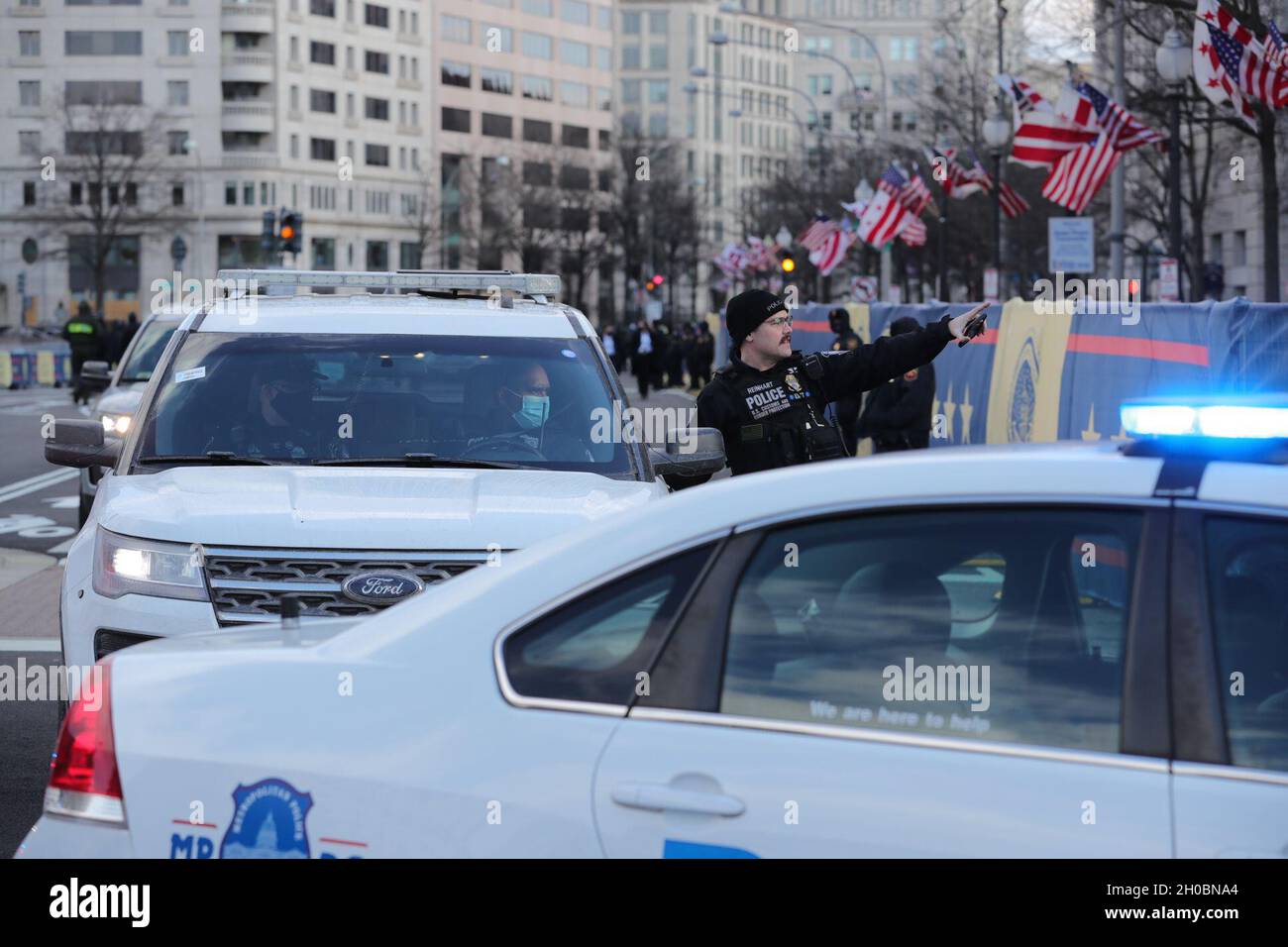 Office of field operations hi-res stock photography and images - Alamy