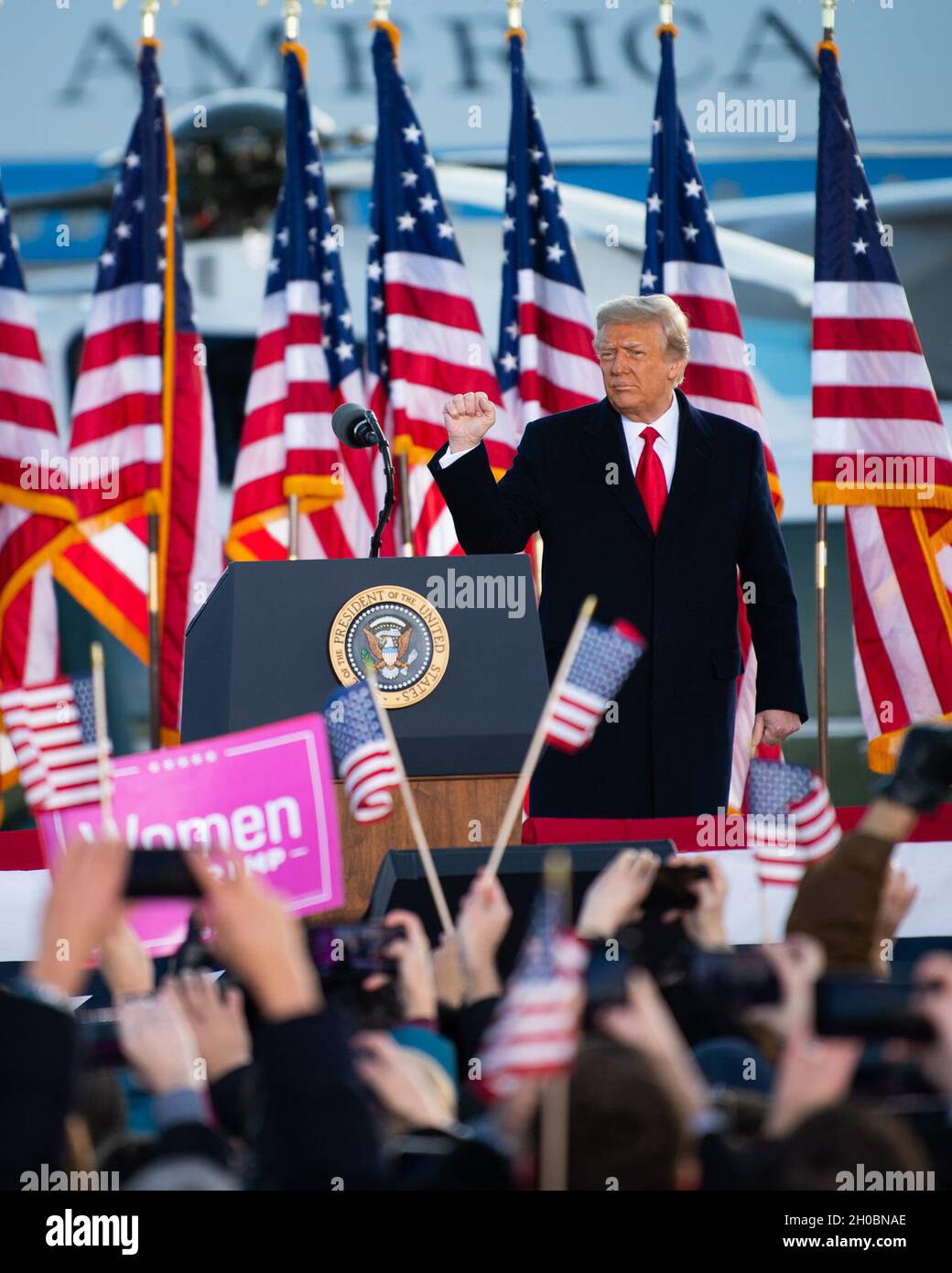 Official farewell hi-res stock photography and images - Alamy