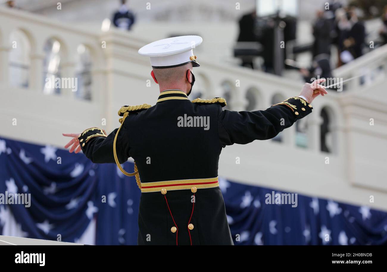 The U.S. Marine Band, "Presidents Own", conductor leads the band at the ...