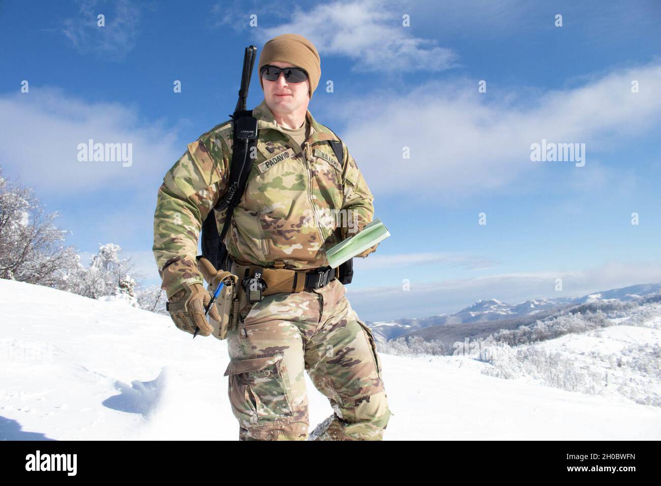 Helicopter landing grid hi-res stock photography and images - Alamy