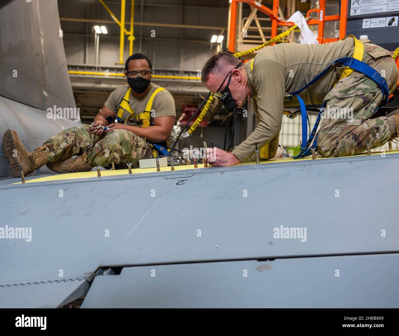 Master Sgt. Harold Fulghum (right), 507th Maintenance Squadron ...