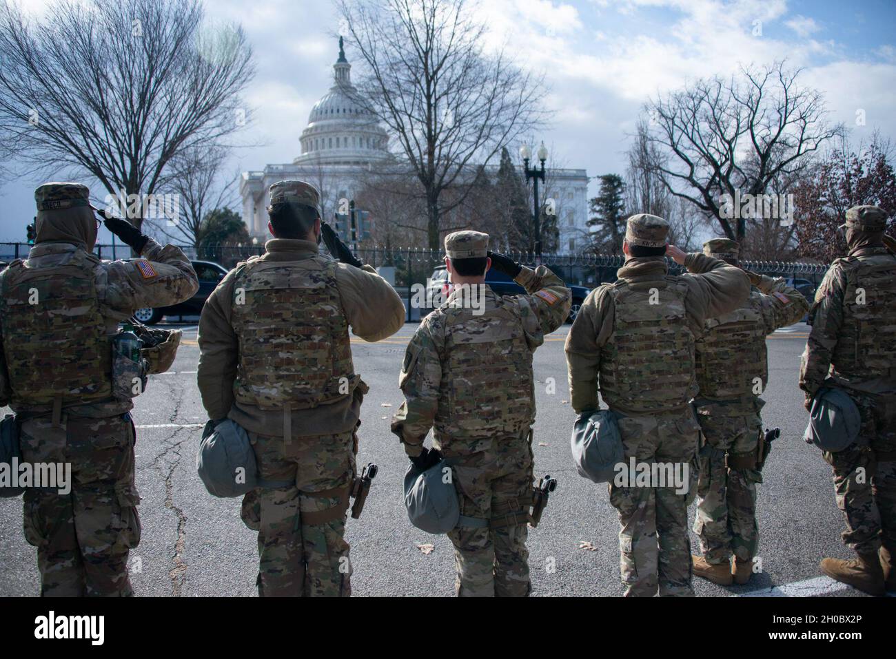 Virginia National Guard Soldiers assigned to the 229th Military Police ...