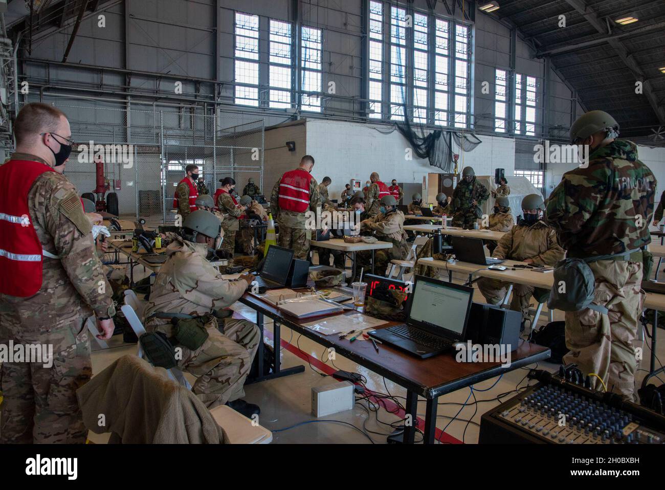 Airmen with the 6th Air Refueling Wing train for a mock deployment ...
