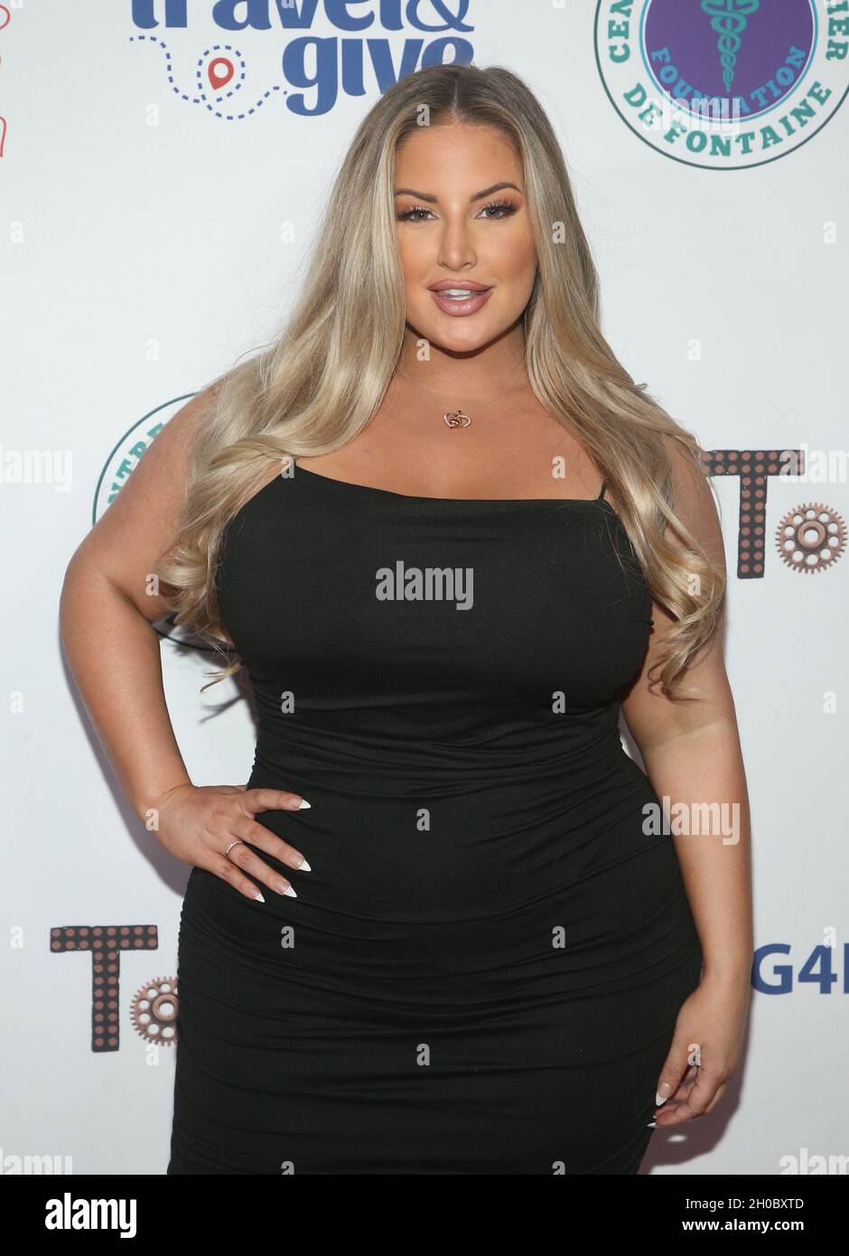 West Hollywood, Ca. 11th Oct, 2021. Ashley Alexiss at Travel & Give's ...