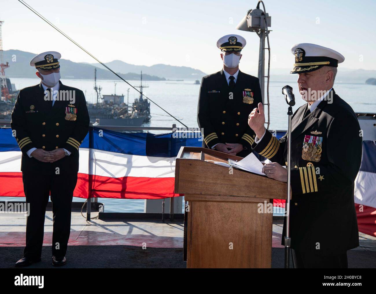 210120-N-SF23O-1059 SASEBO, Japan (January 20, 2021) Capt. Ed Thompson ...