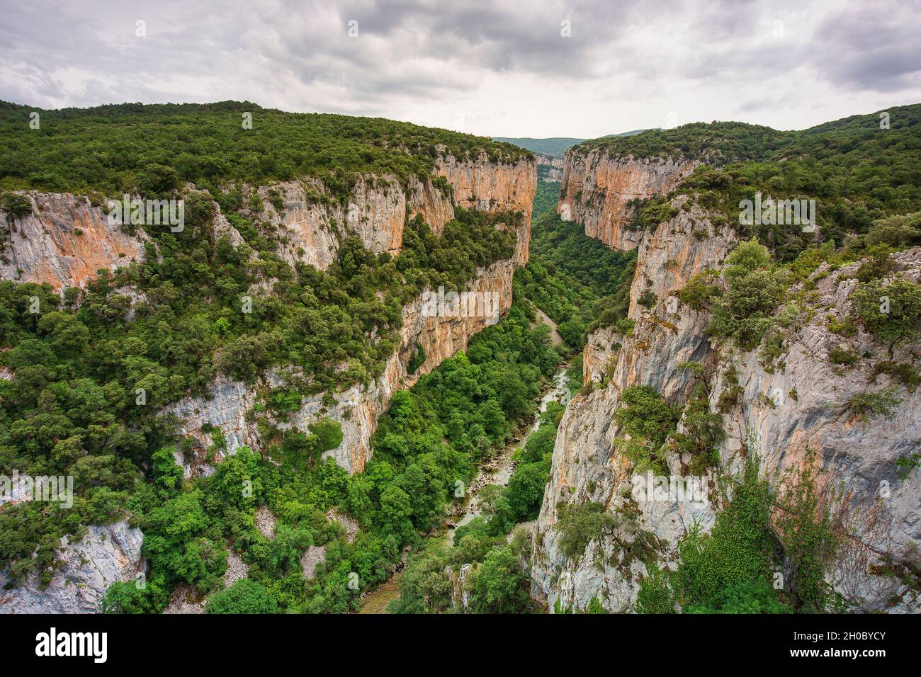 Navarre spain gorge canyon hi-res stock photography and images - Alamy