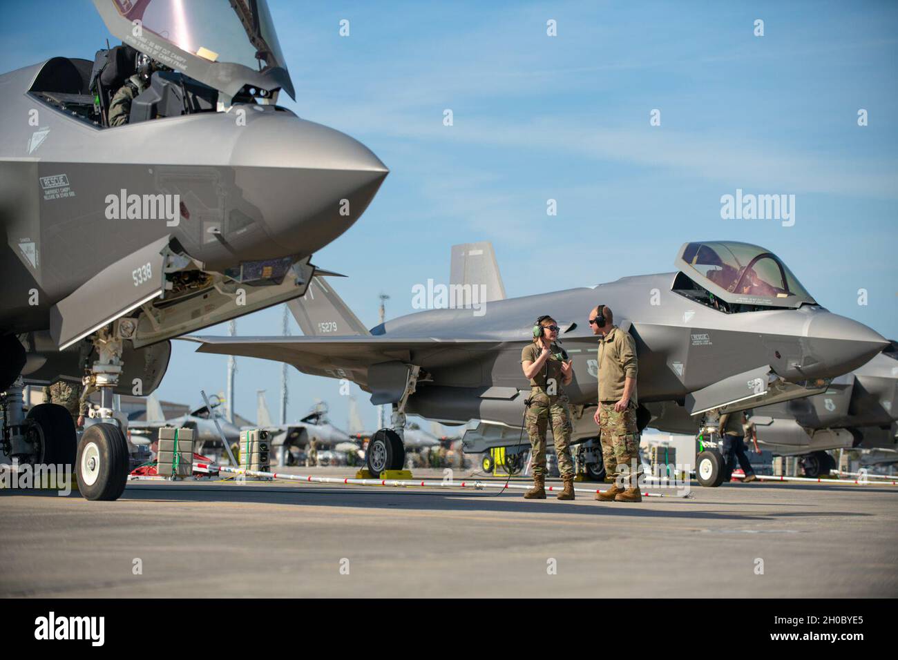 Pilots, crew chiefs, and maintainers assigned to the 158th Fighter Wing ...