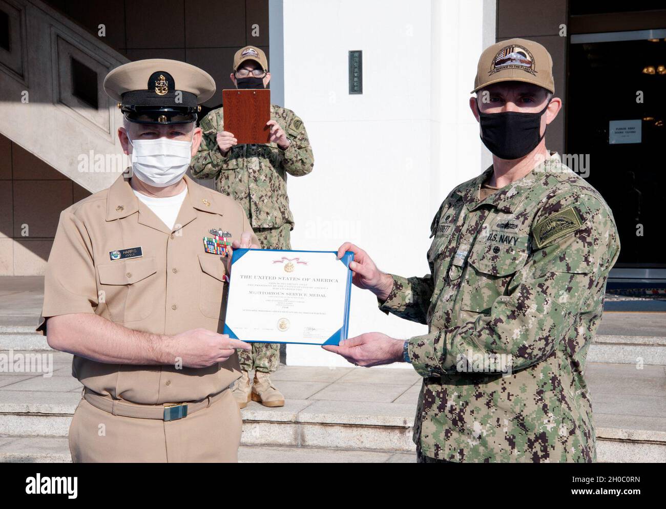 210121-N-HR587-1013 YOKOSUKA, Japan (Jan. 21, 2021) — Chief ...