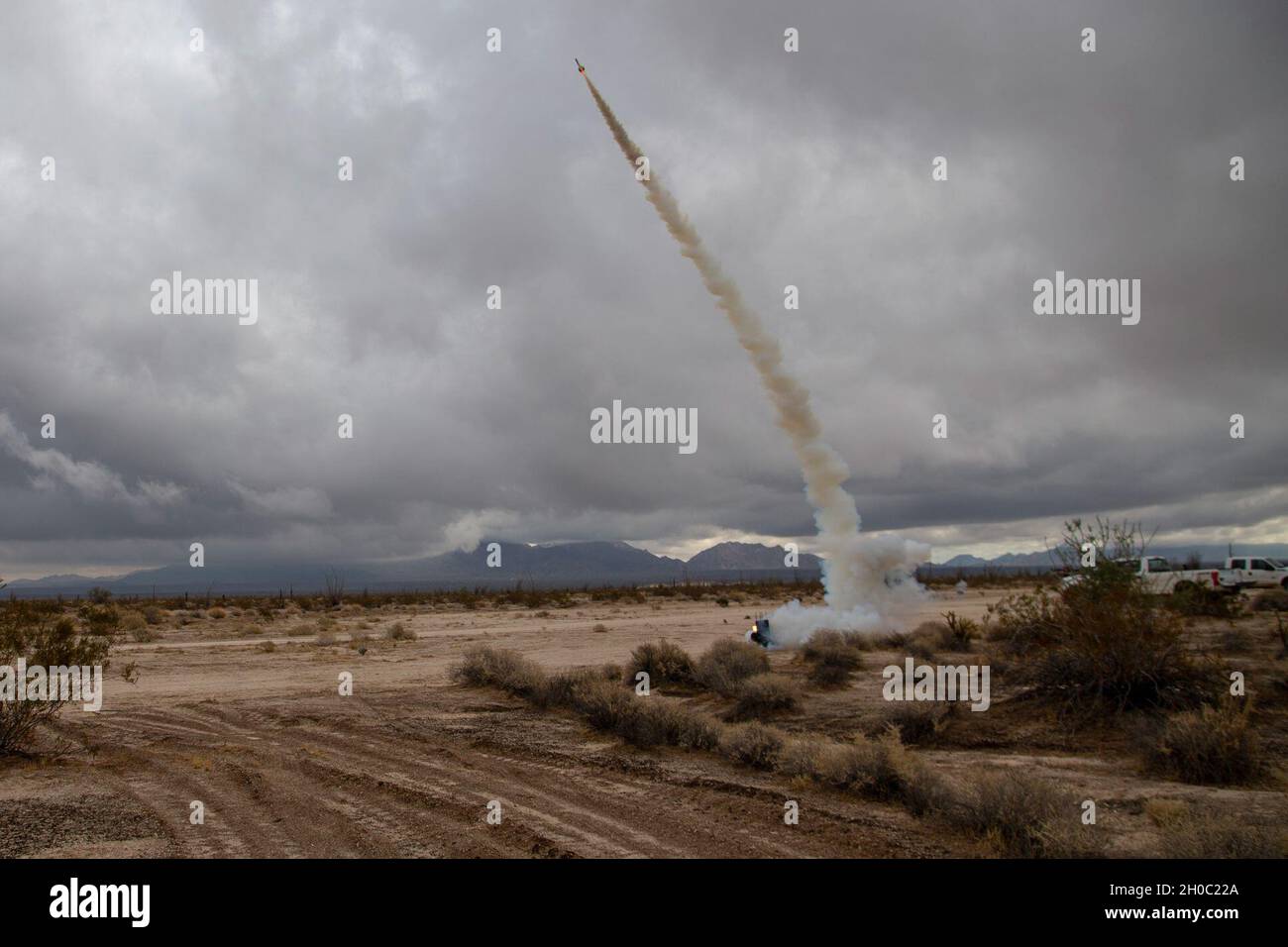 A KC-130J with Marine Aerial Refueler Transport Squadron (VMGR) 152 ...