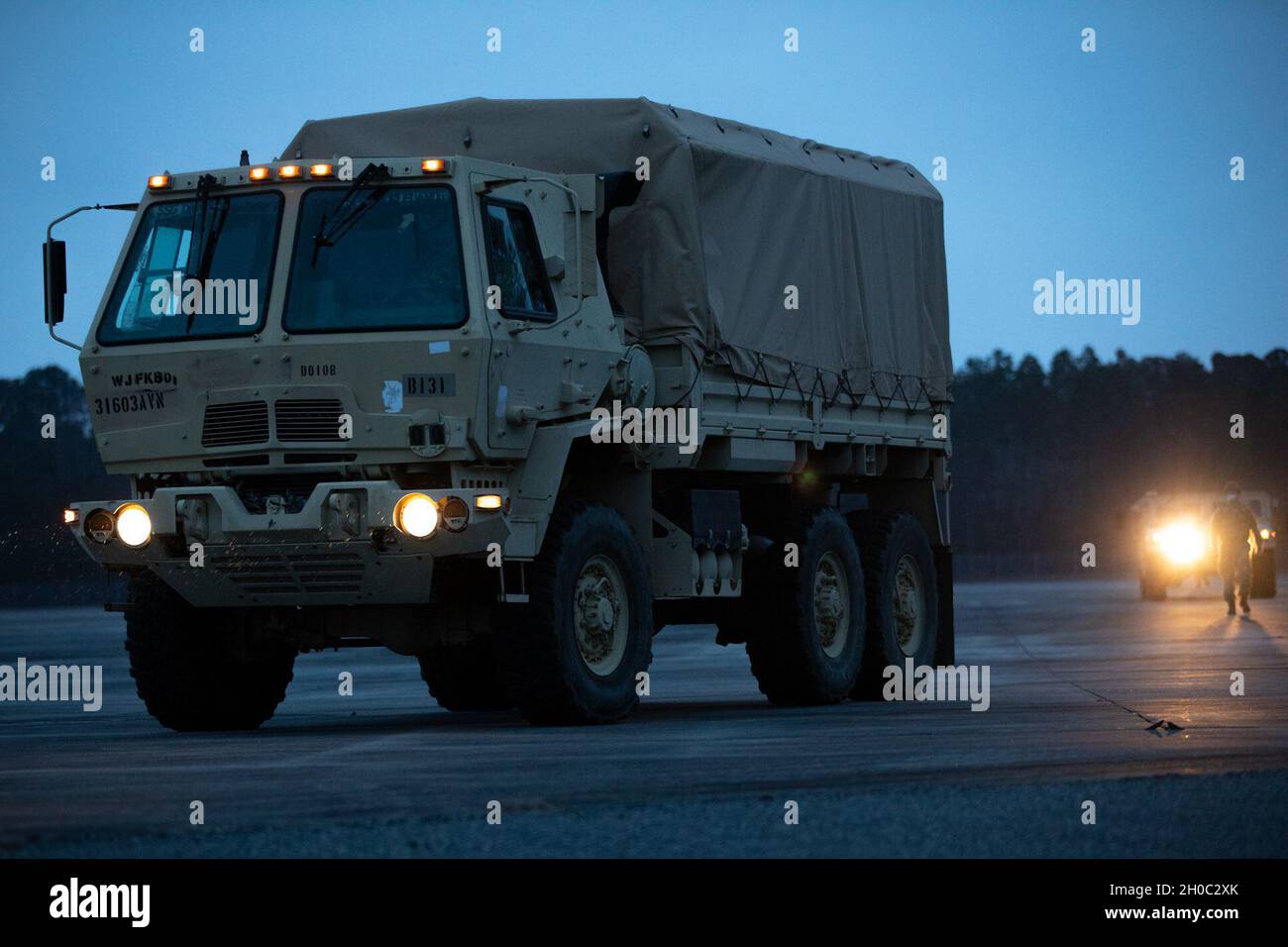 Marne Air Soldiers assigned to the 603rd Aviation Support Battalion ...
