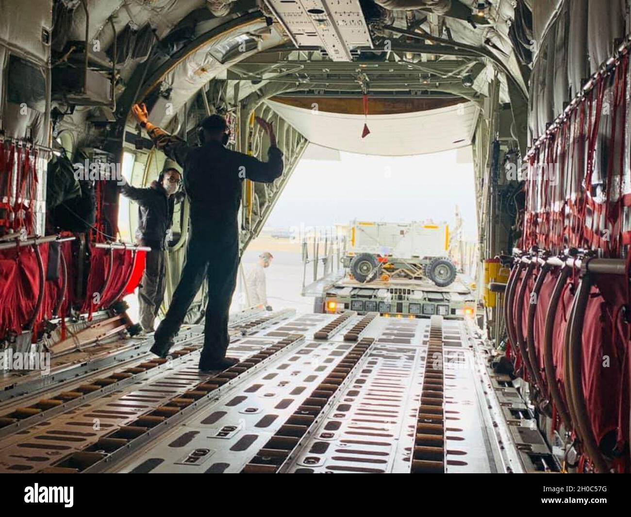 3D MEB Marines with the Forward Command Element deployed on KC-130 ...