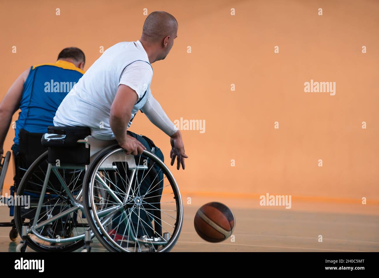 Disabled War veterans mixed race and age basketball teams in ...