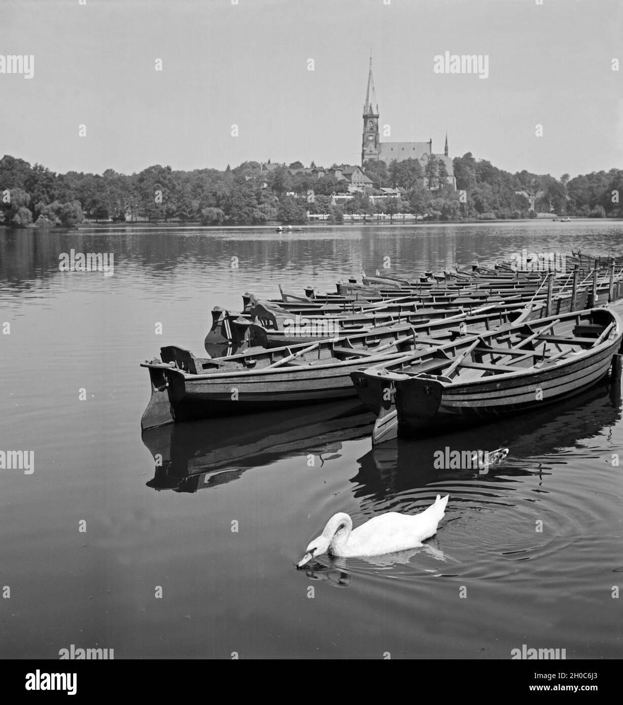 Deutschland 1930er jahre rowing boats hi-res stock photography and ...