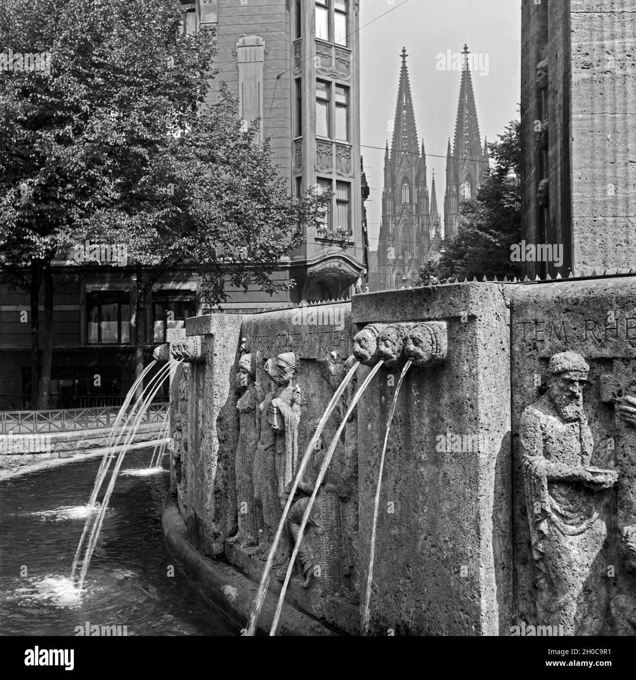 Roman fountain cologne germany hi-res stock photography and images - Alamy