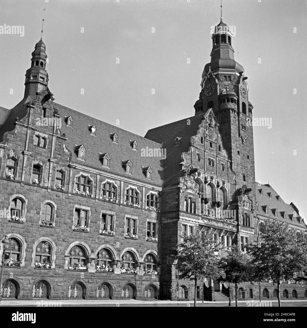 Das Rathaus inder Stadtmitte von Remscheid, Deutschland 1930er Jahre ...