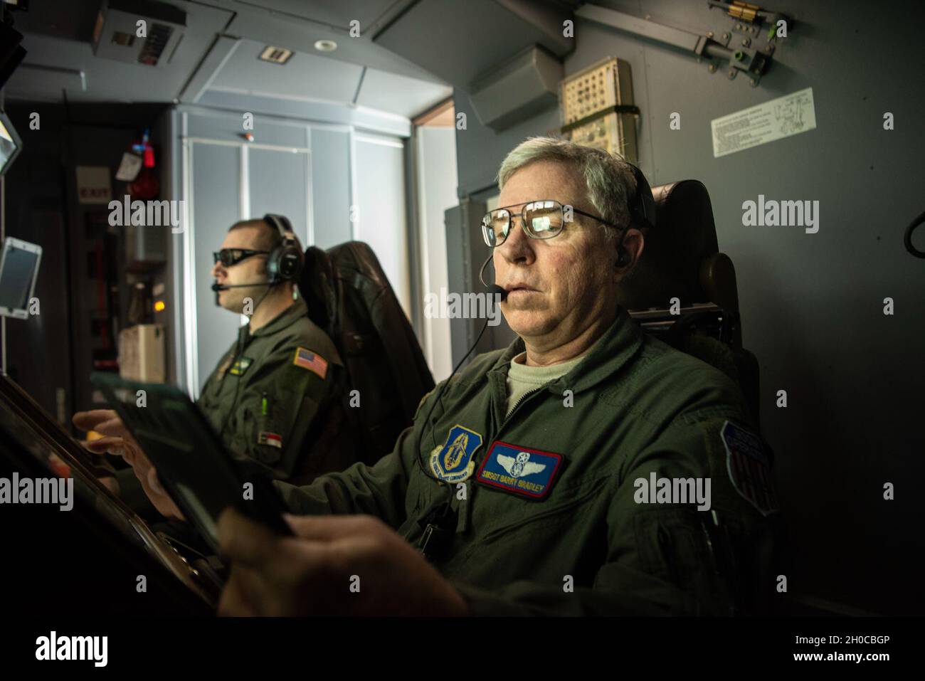 Senior Master Sgt. Barry Bradley, 77th Air Refueling Wing boom operator ...