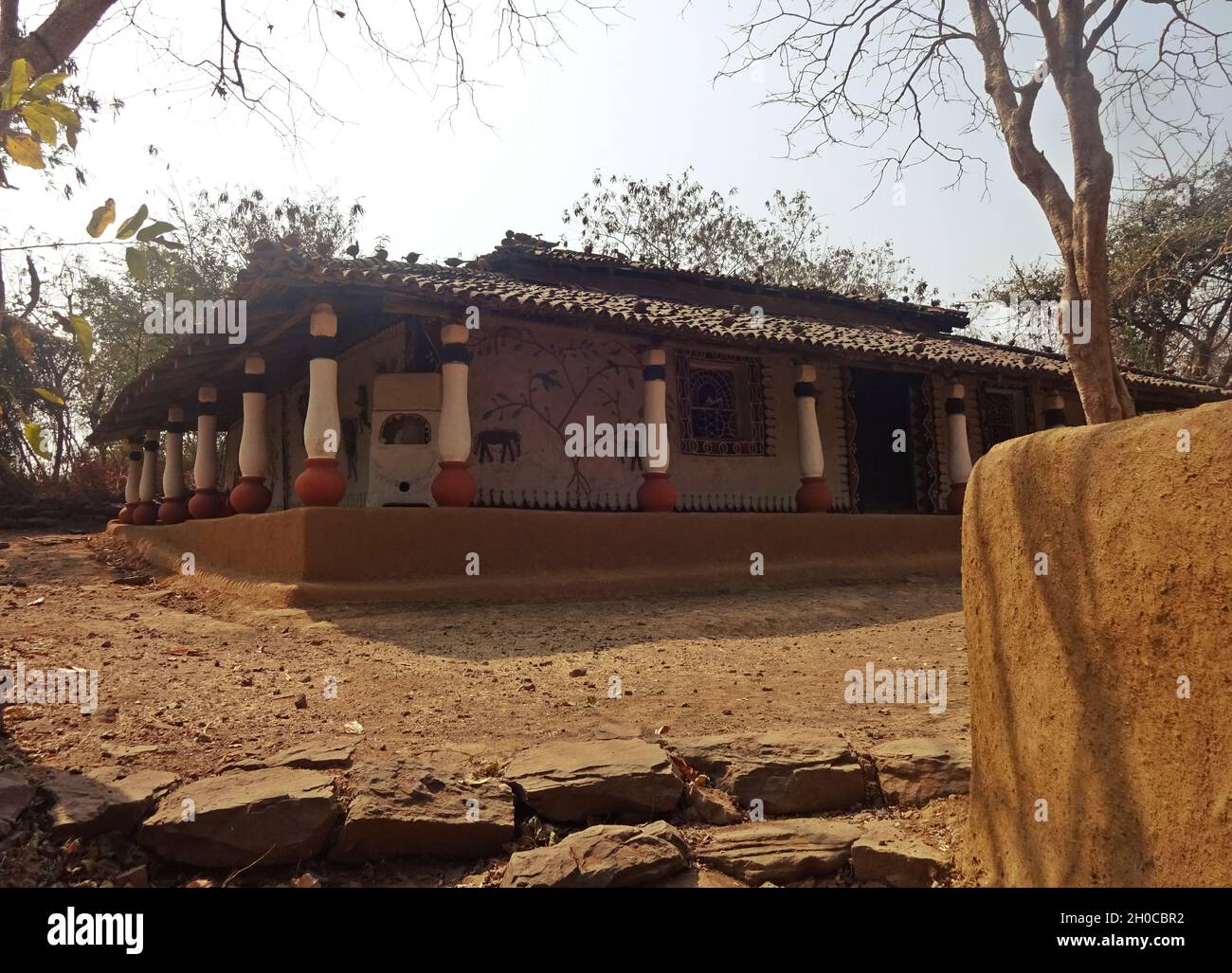 huts from rural india Stock Photo - Alamy