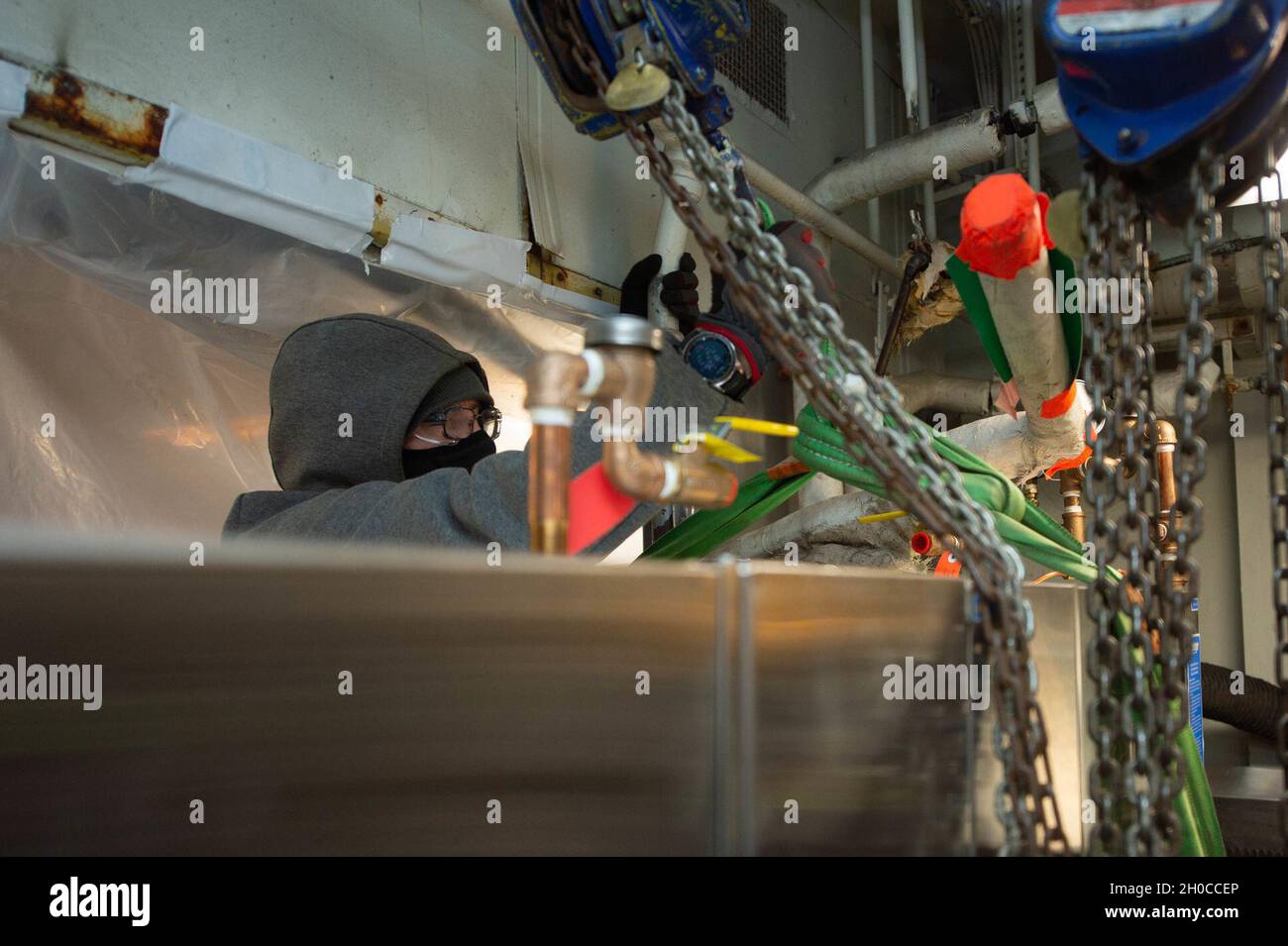 210121-N-XR893-0005 PORTSMOUTH, Va. (Jan. 21, 2021) Norfolk Naval ...