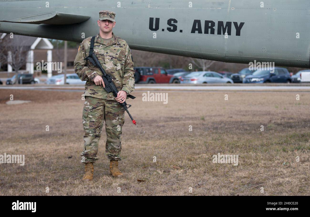 U.S. Army Sgt. 1st Class Andrew Baxter with Regional Health Command ...