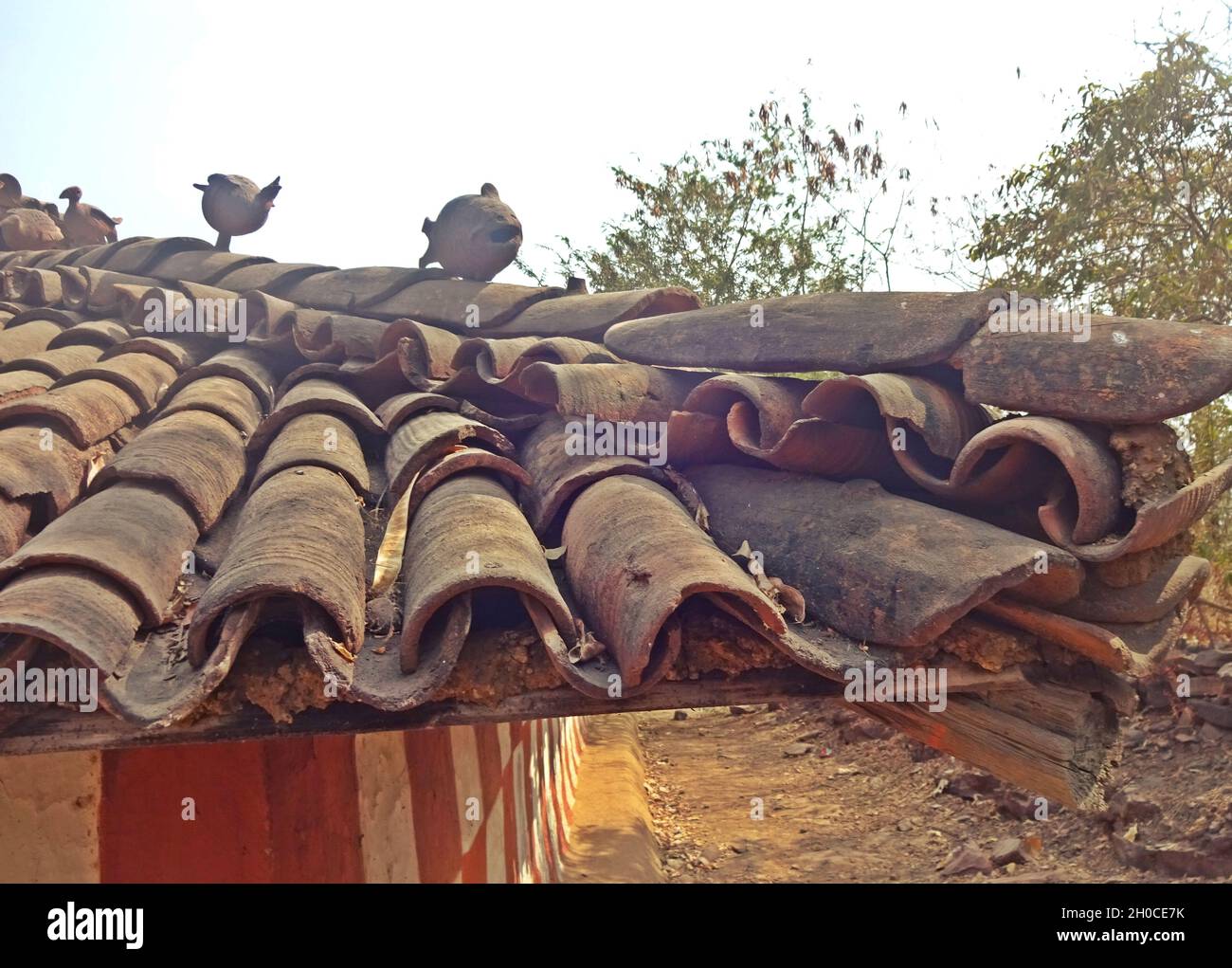 Indian tile hi-res stock photography and images - Alamy