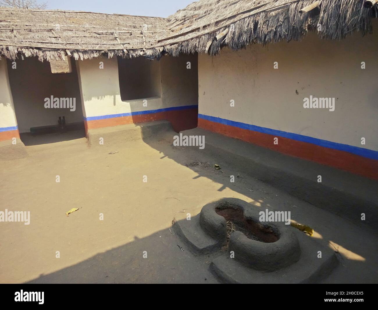 huts from rural india Stock Photo - Alamy