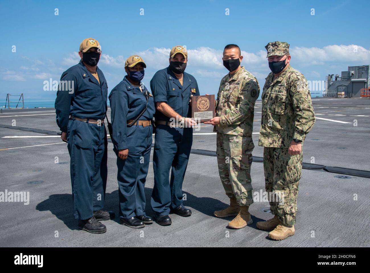 Uss hww hi-res stock photography and images - Alamy
