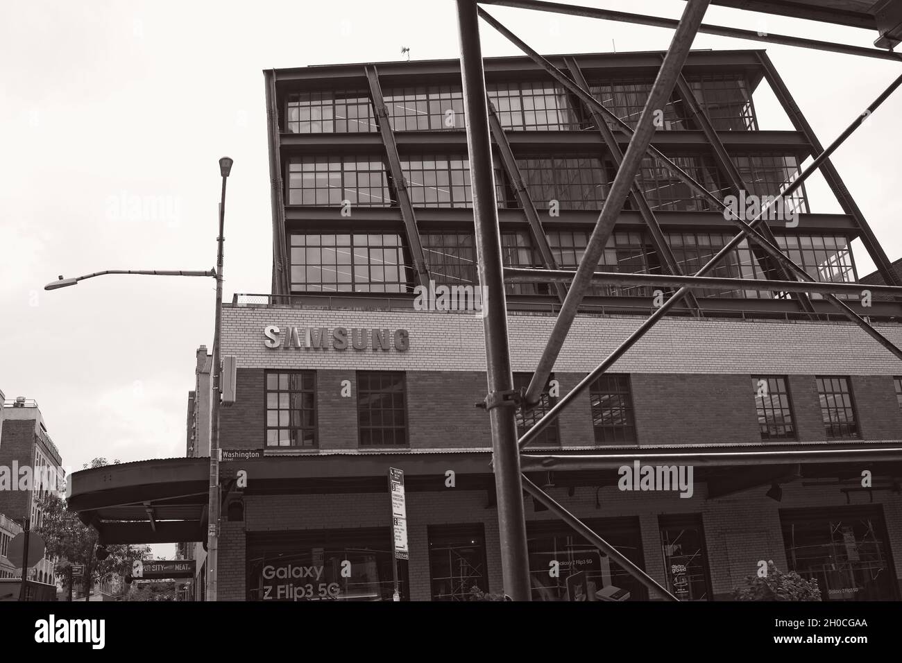 Samsung headquarters hi-res stock photography and images - Alamy