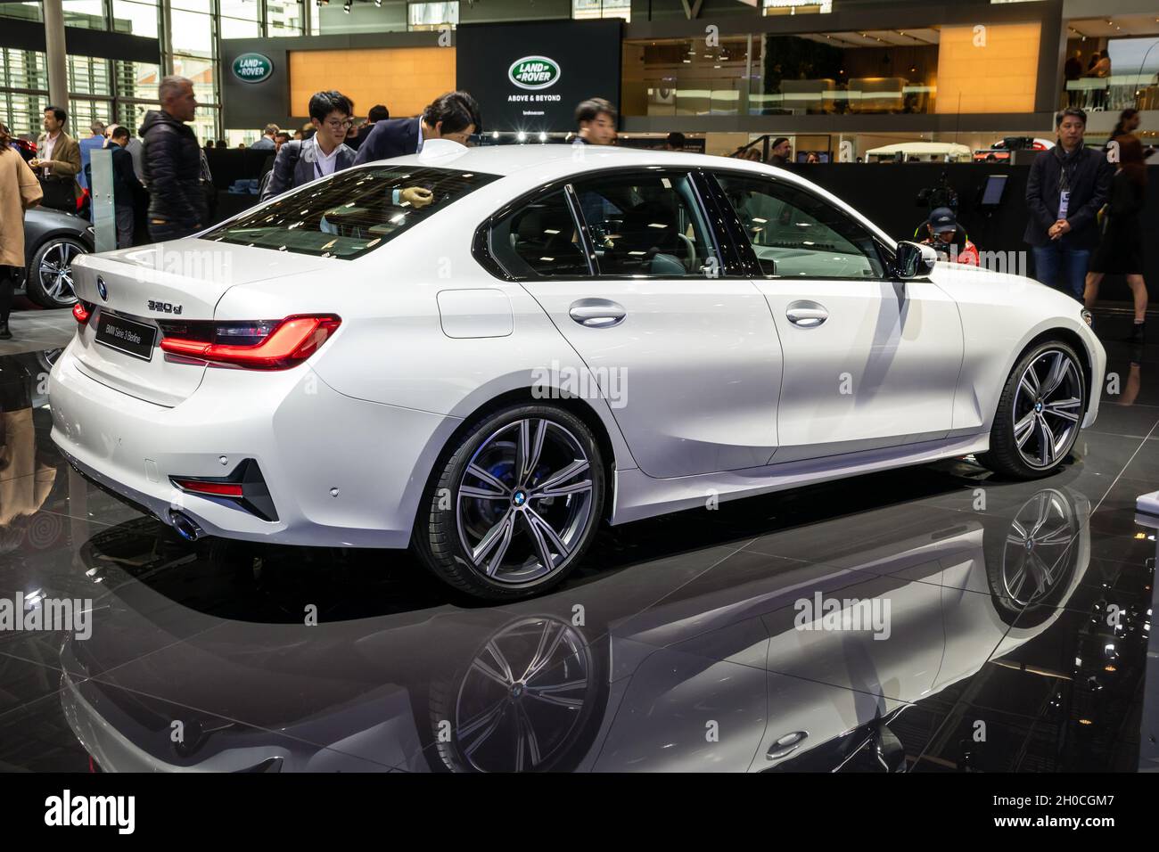 Bmw 320d hi-res stock photography and images - Alamy