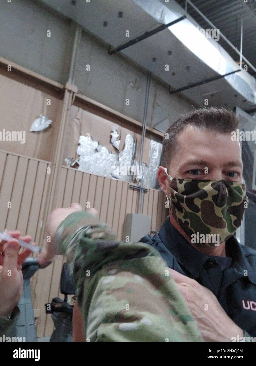 Mark estlund hi-res stock photography and images - Alamy