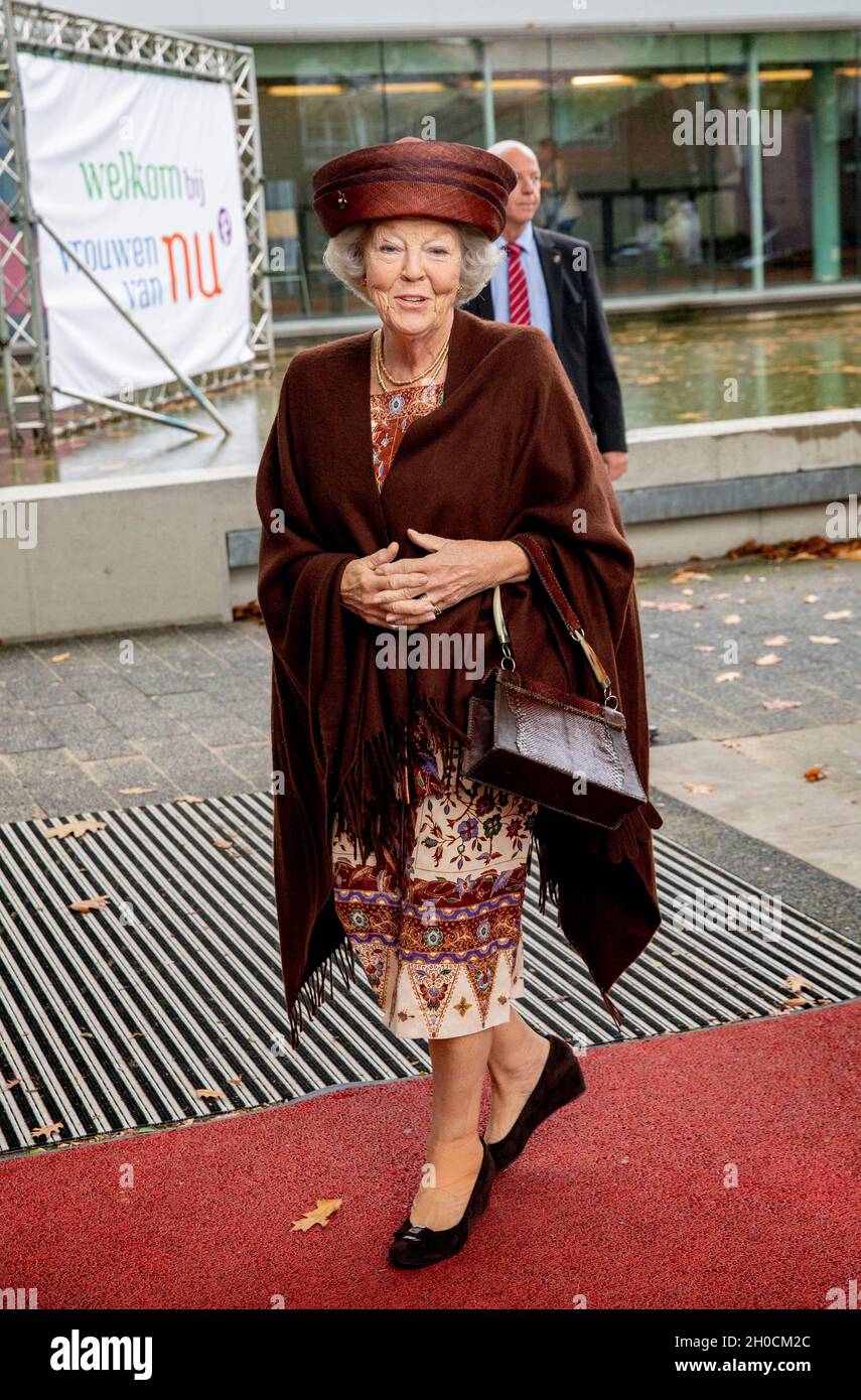 Princess beatrix attend the celebration of the 90th anniversary hi-res ...