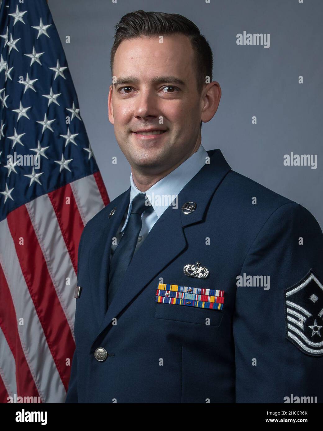 Official Air Force photo for Master Sgt. John Hendrix. Hendrix is a ...