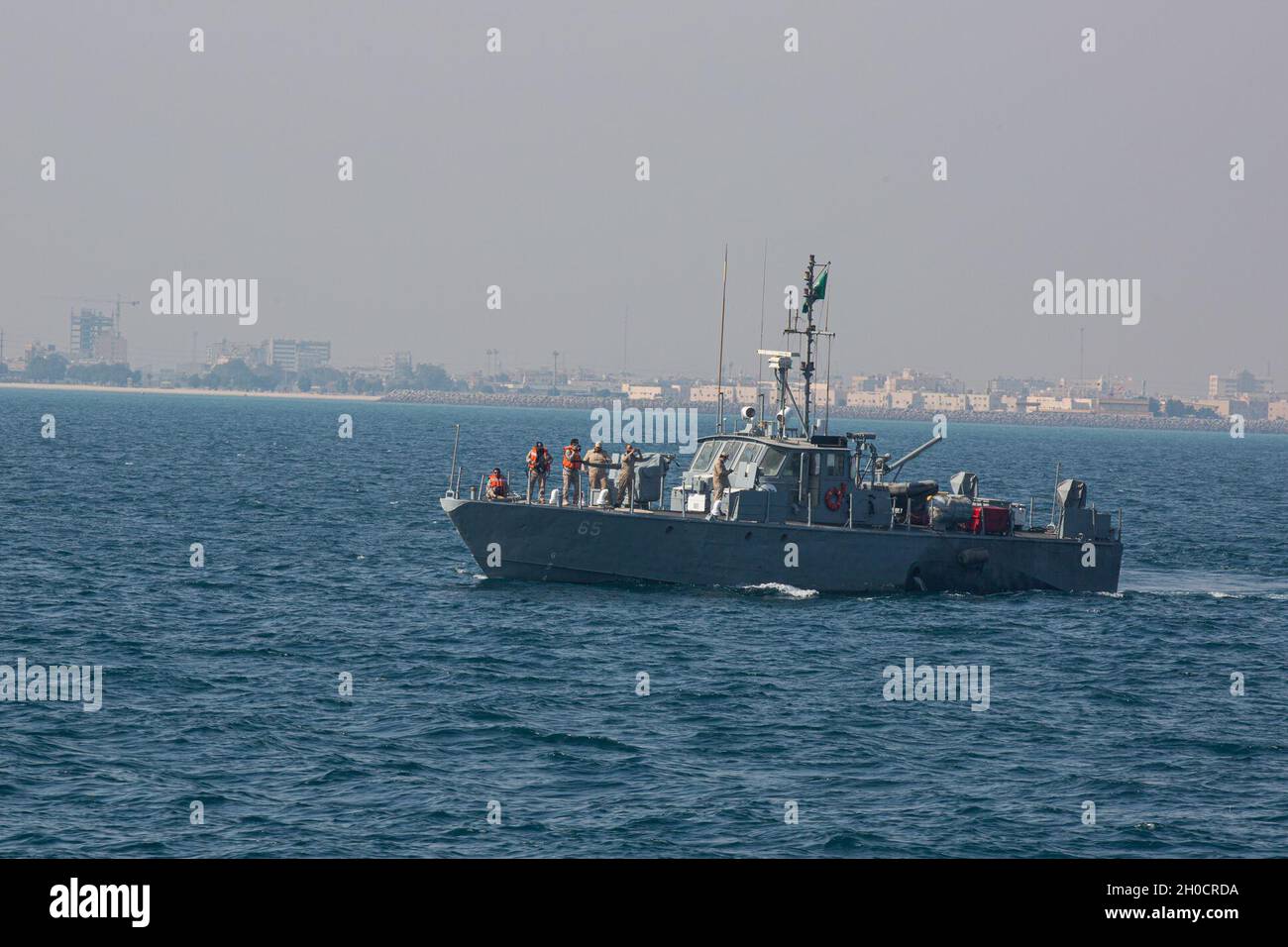 210125-A-BD272-0229 ARABIAN GULF (Jan. 25, 2021) A Royal Saudi Naval ...