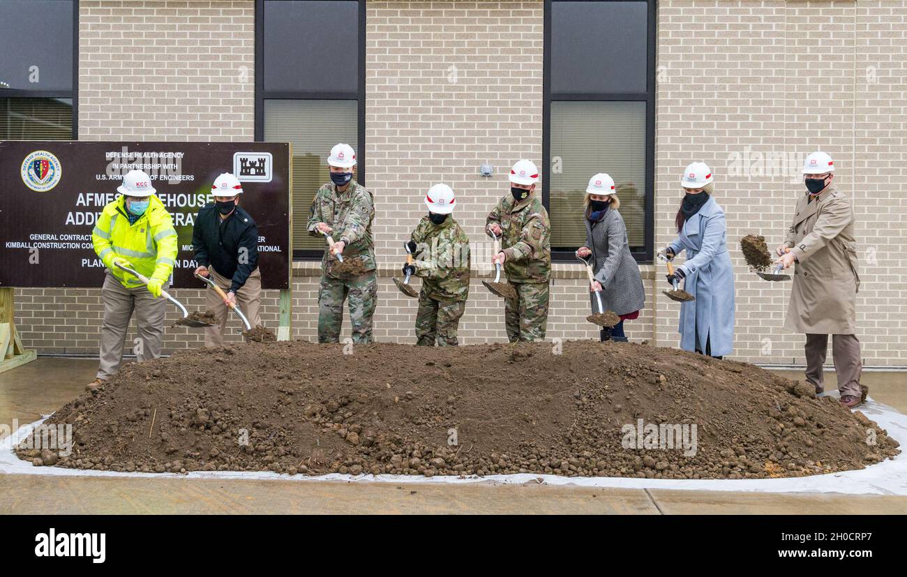 Lt cmdr coons hi-res stock photography and images - Alamy
