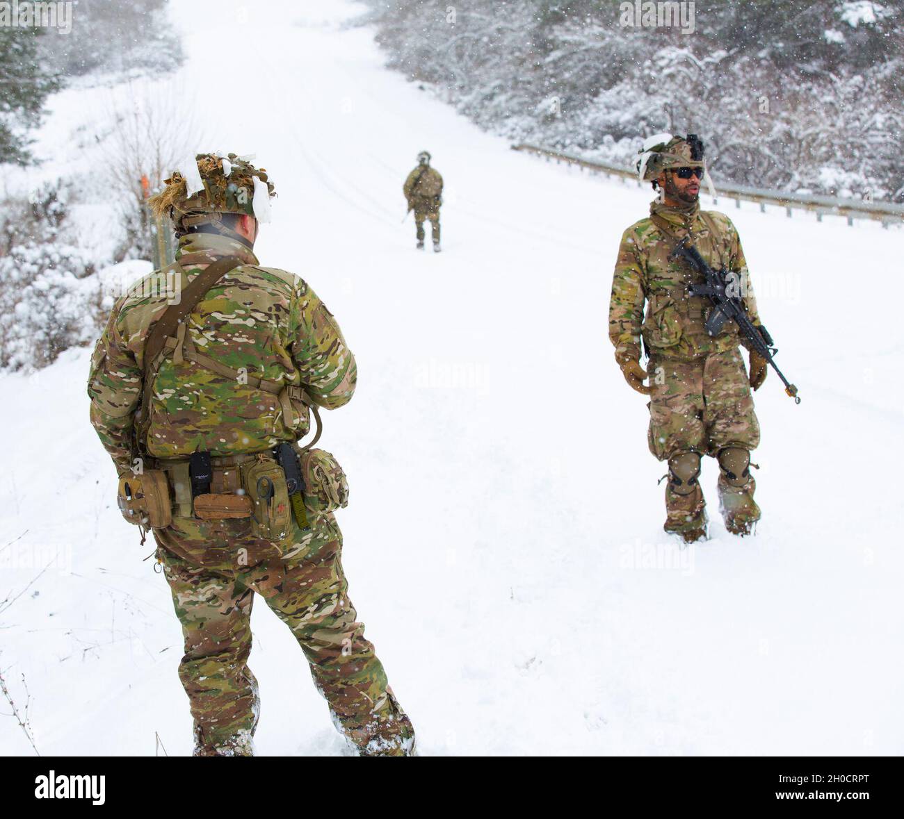 U.S. Army Soldiers assigned to 1st Squadron, 91st Cavalry Regiment ...