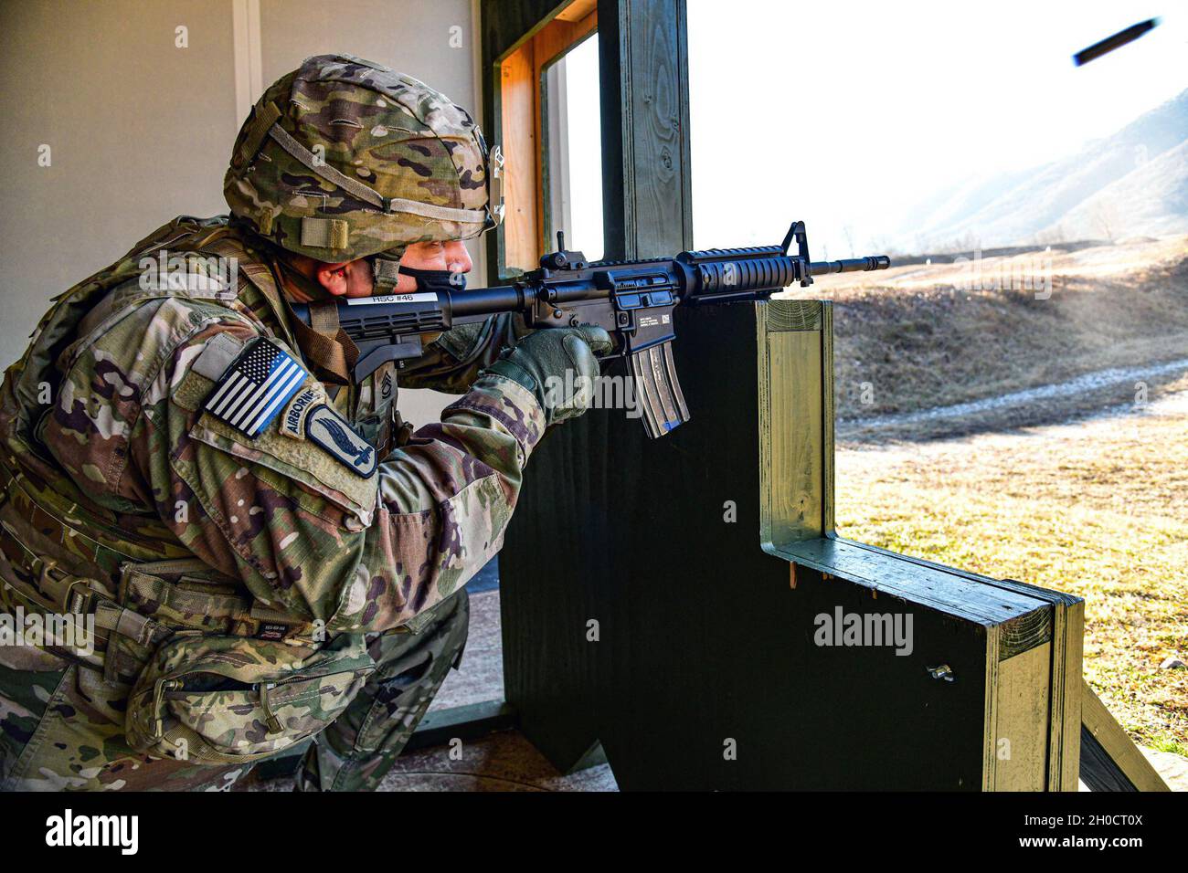 A Soldier assigned to U.S. Army Southern European Task Force, Africa ...