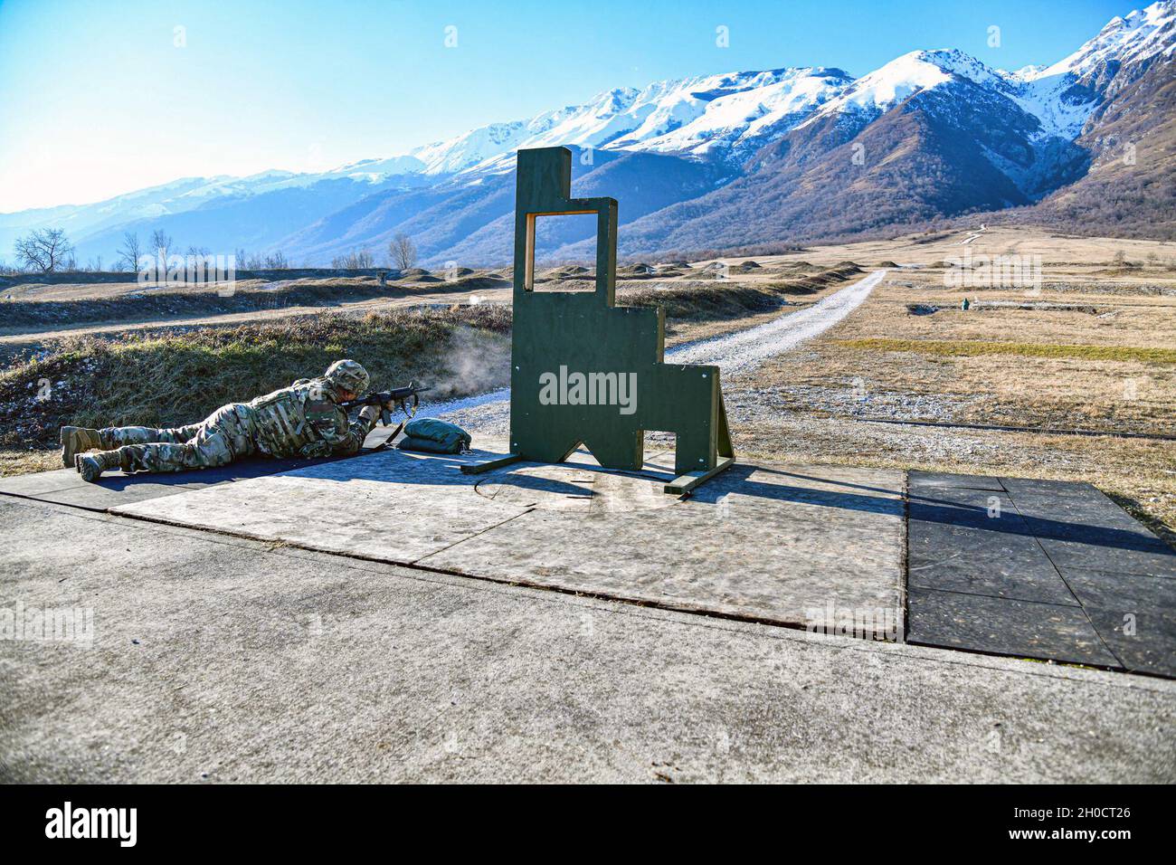 A Soldier assigned to U.S. Army Southern European Task Force, Africa ...