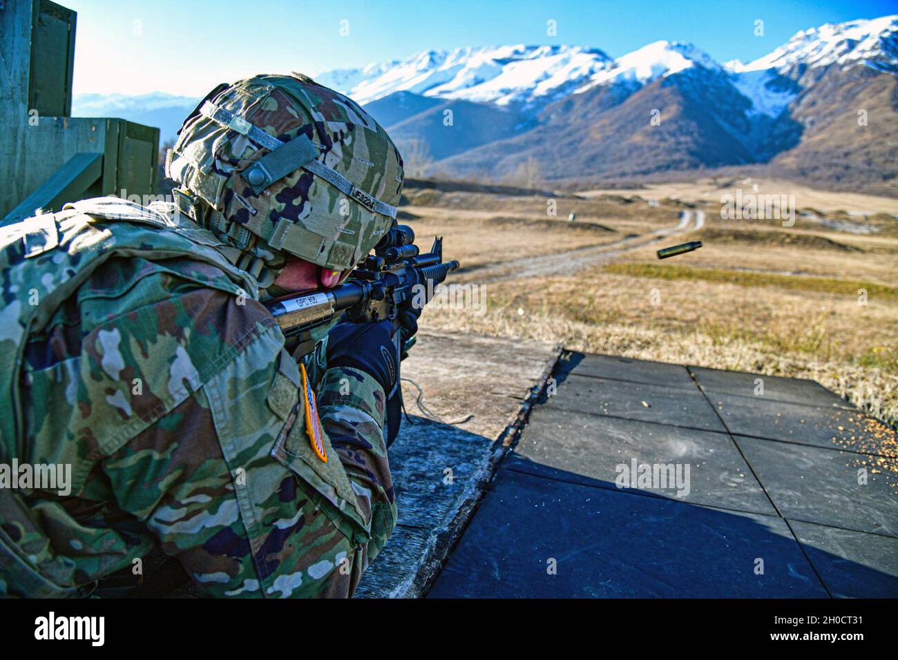 A Soldier assigned to U.S. Army Southern European Task Force, Africa ...