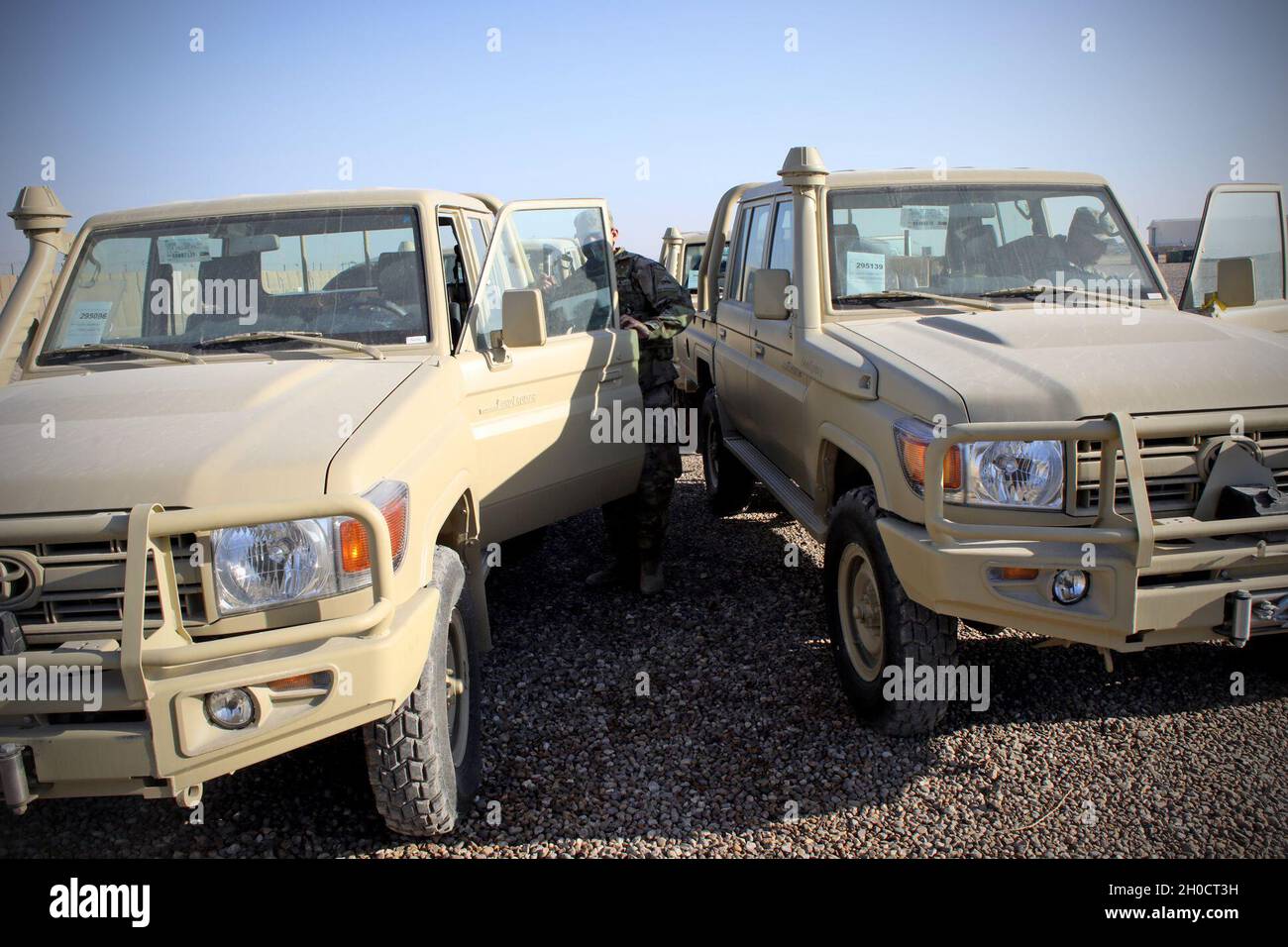 Isis Trucks Toyota Land Cruiser