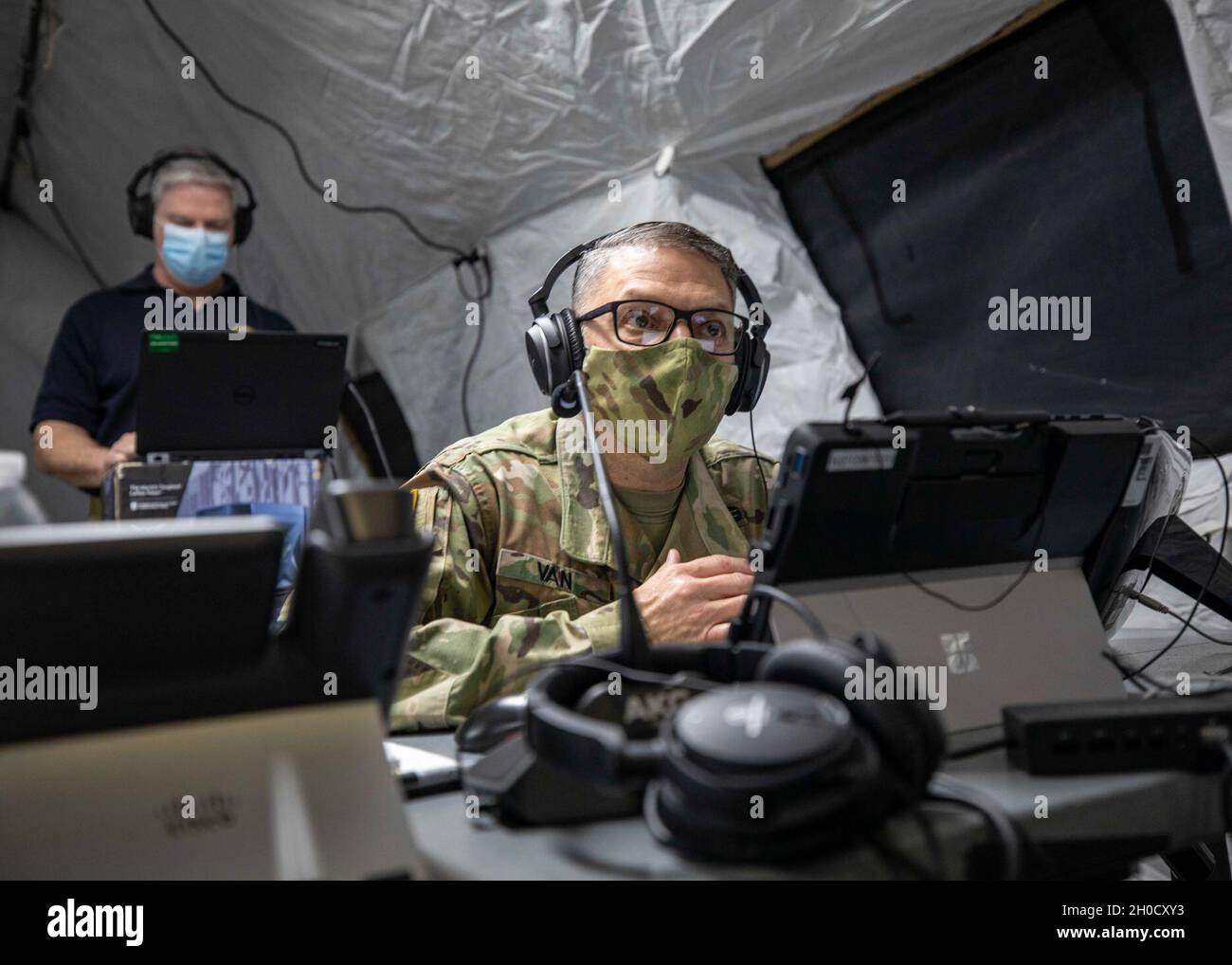 Commanders update brief hi-res stock photography and images - Alamy