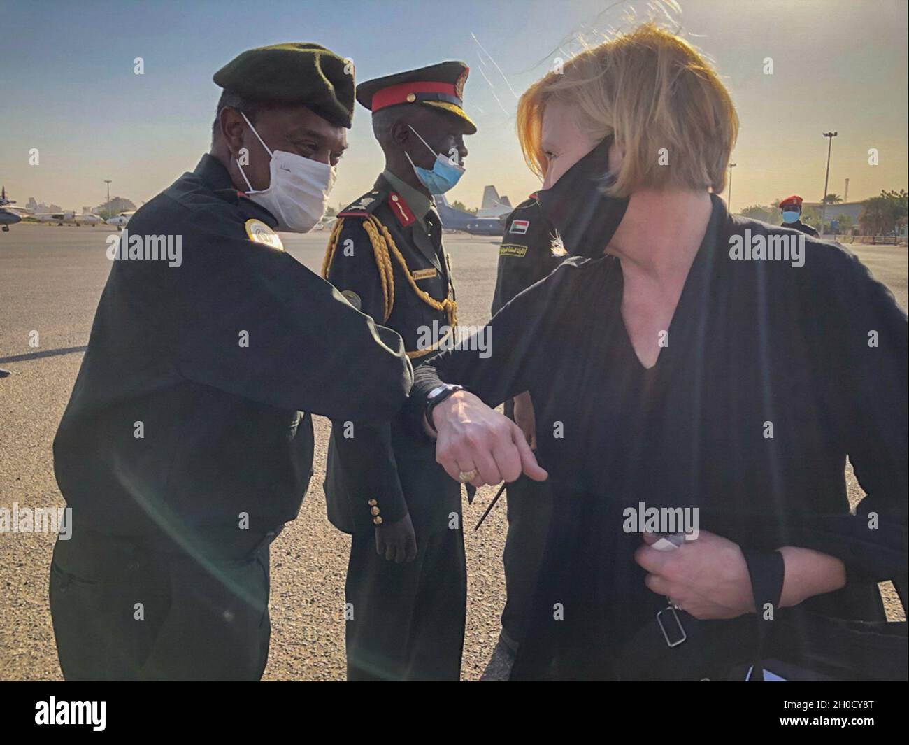 Senior moment 2021 hi-res stock photography and images - Alamy