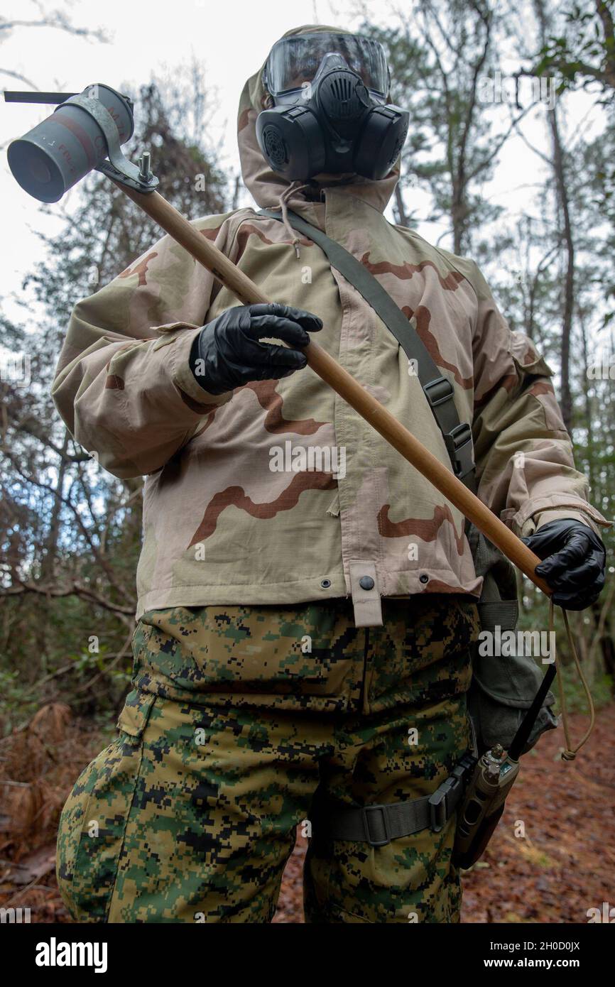 M50 joint service general purpose gas masks hi-res stock photography ...
