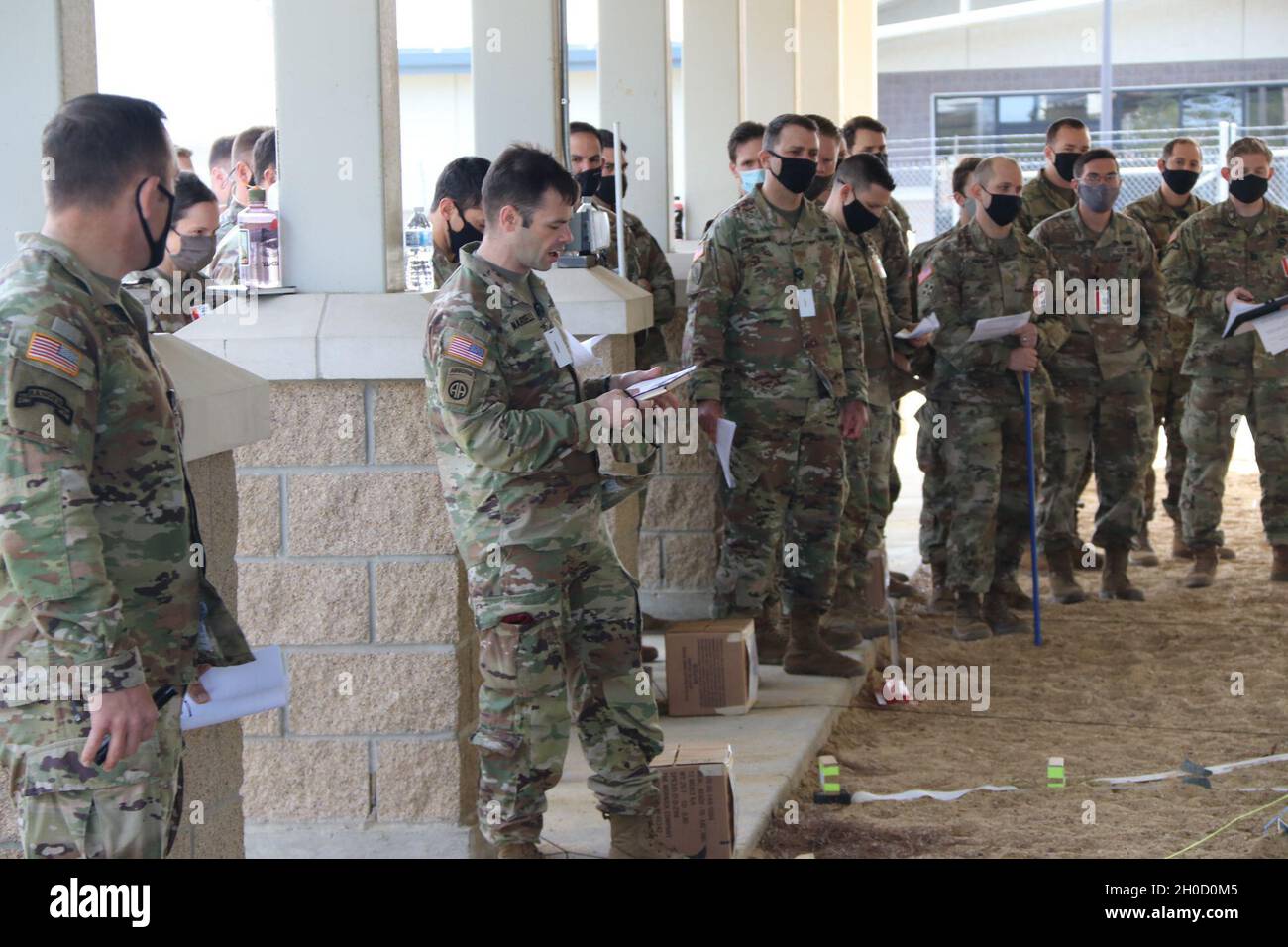 Pre task briefing hi-res stock photography and images - Alamy