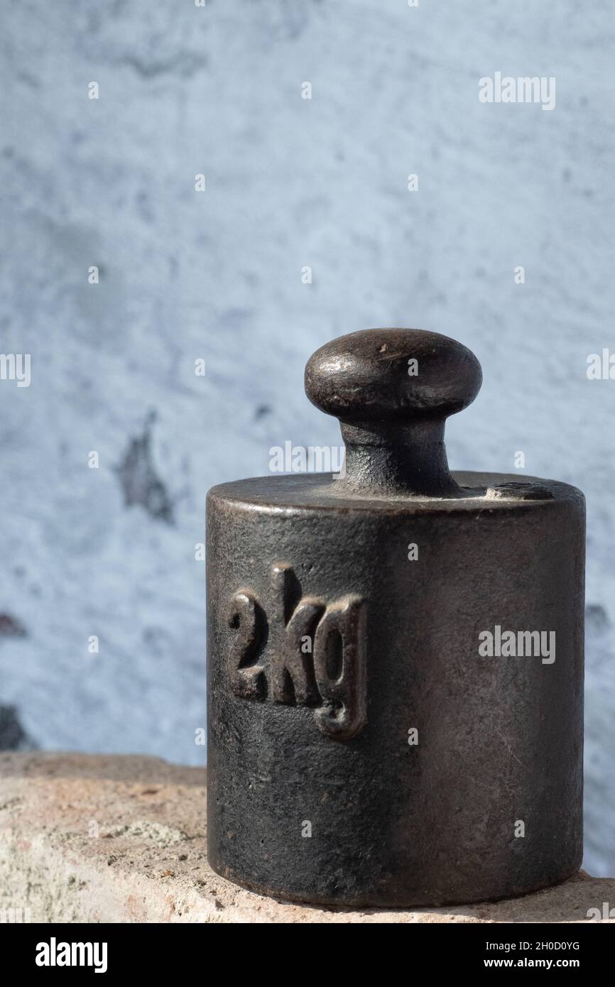 counterbalance 2 kg Stock Photo - Alamy