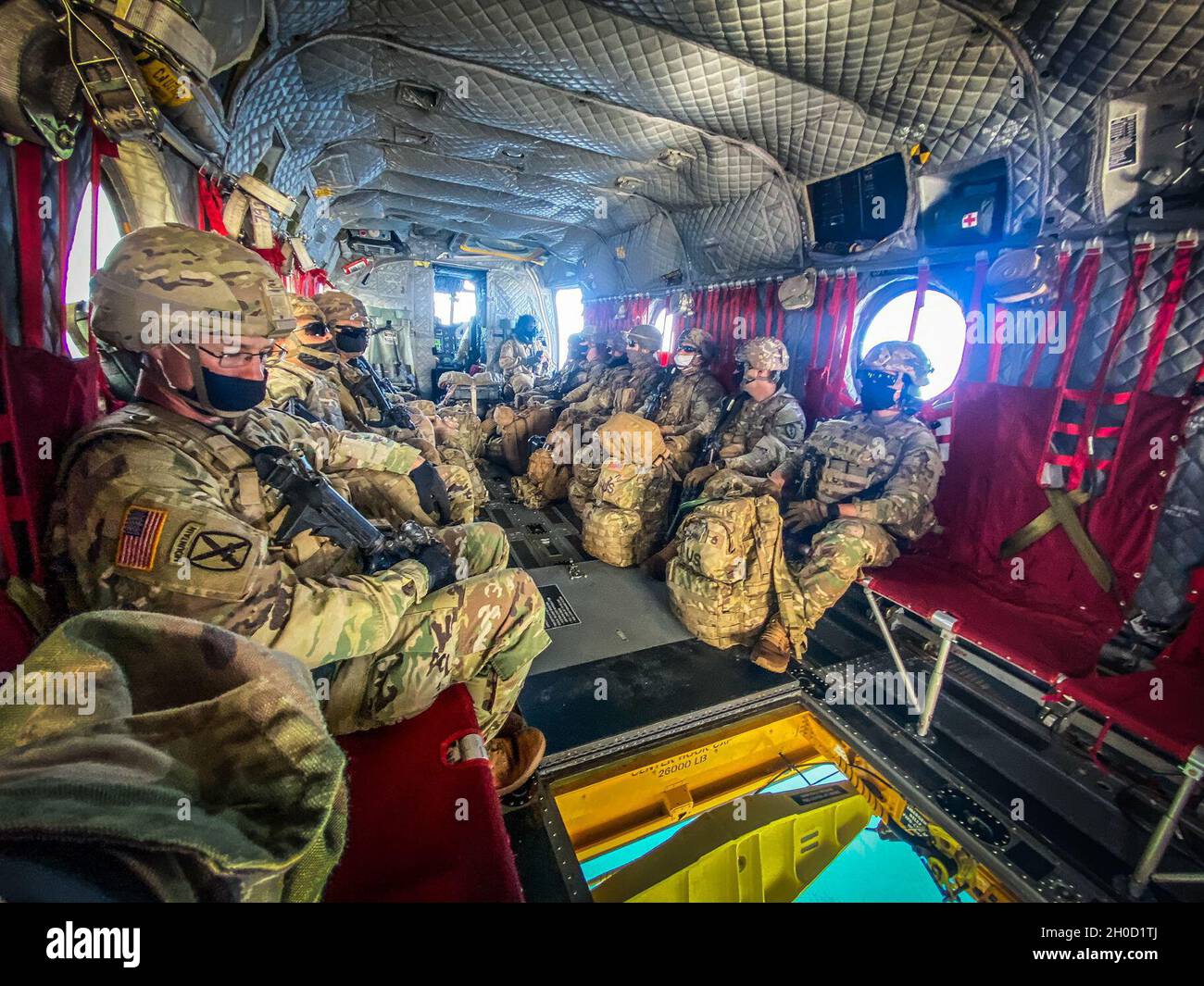 Soldiers from 1st Platoon, Copperhead Battery, 3rd Battalion, 7th Field ...