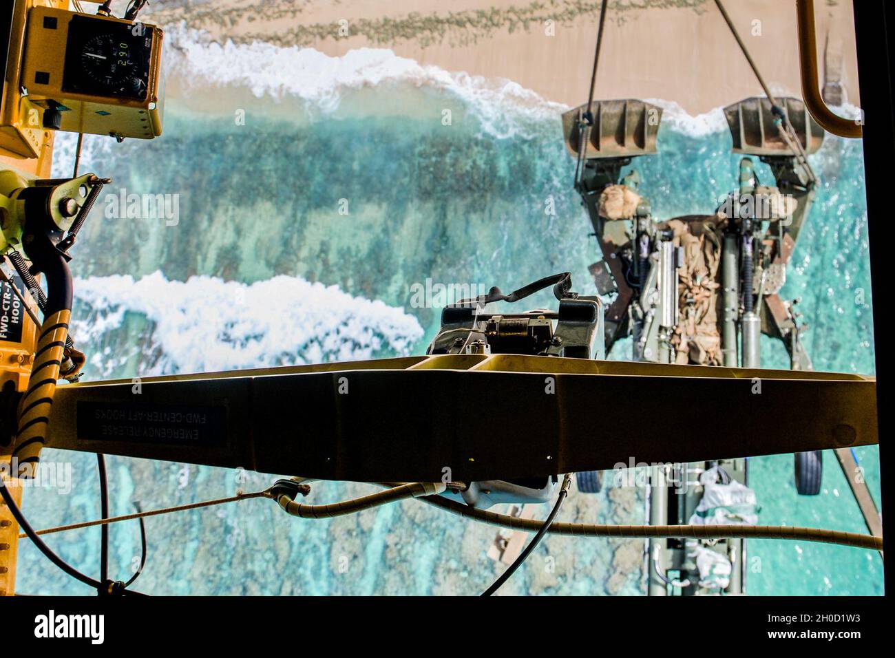 Soldiers from 1st Platoon, Copperhead Battery, 3rd Battalion, 7th Field ...