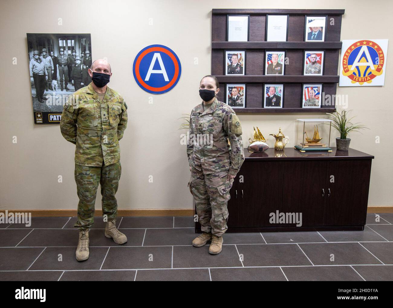 Australian army Maj. Gen. Chris Field, deputy commanding general of ...