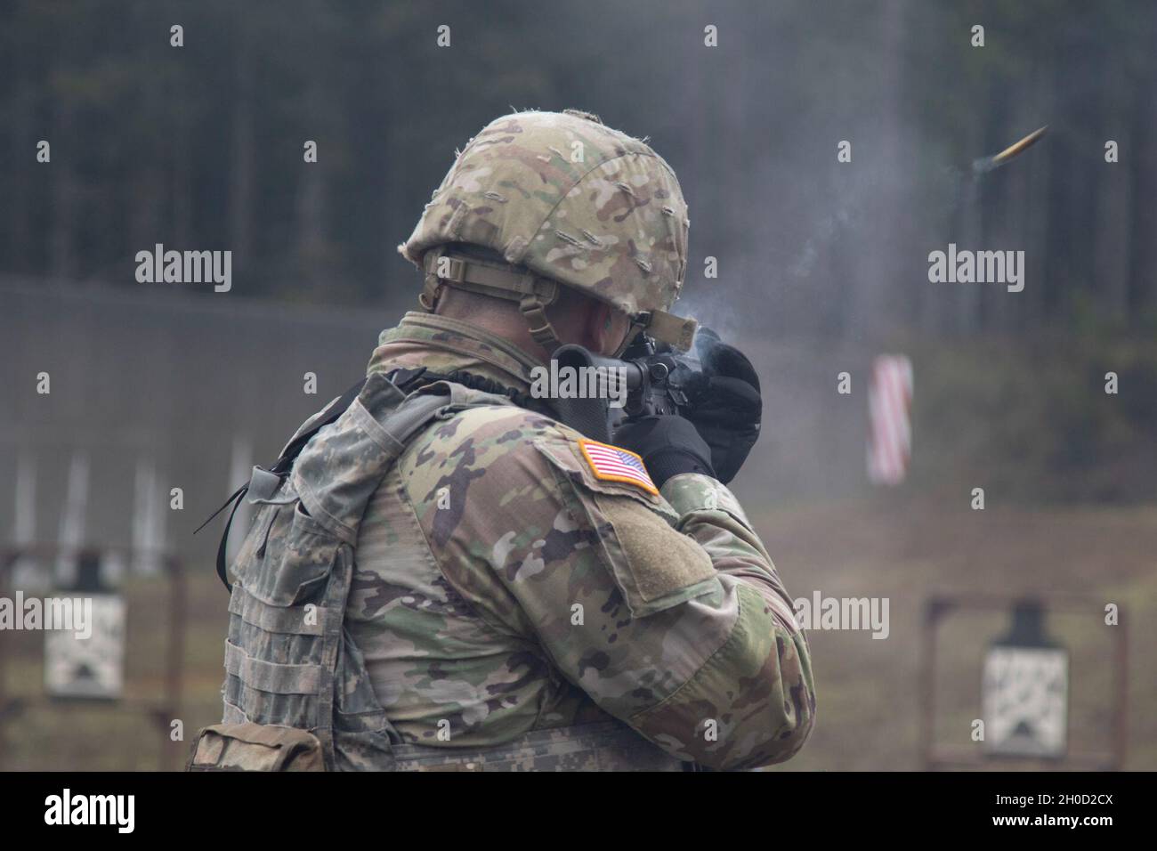 Alternate standing hi-res stock photography and images - Alamy